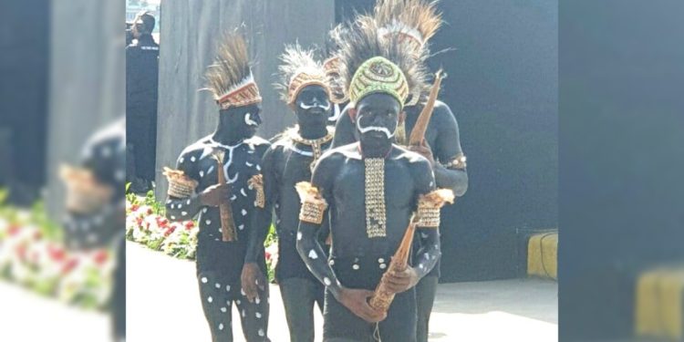 Namantus Menilai Parade Budaya yang Dimotori PYCH Lecehkan Busana Adat ...