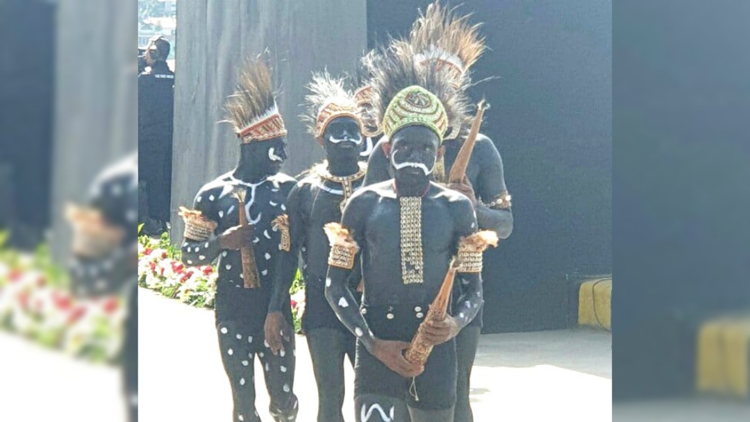 Namantus Menilai Parade Budaya yang Dimotori PYCH Lecehkan Busana Adat ...